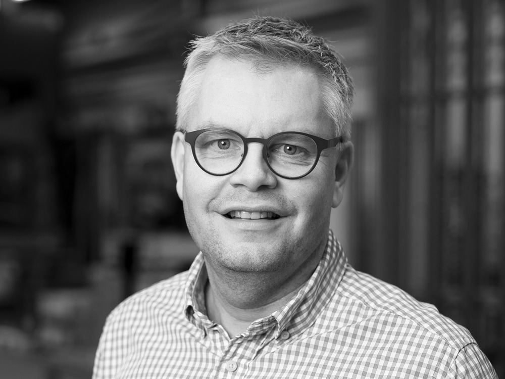 Kontakta oss - Östrand & Hansen